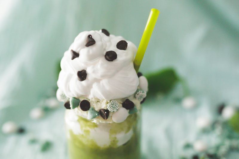 Disney-Inspired Princess and the Frog Mint Smoothie - Magic for Miles